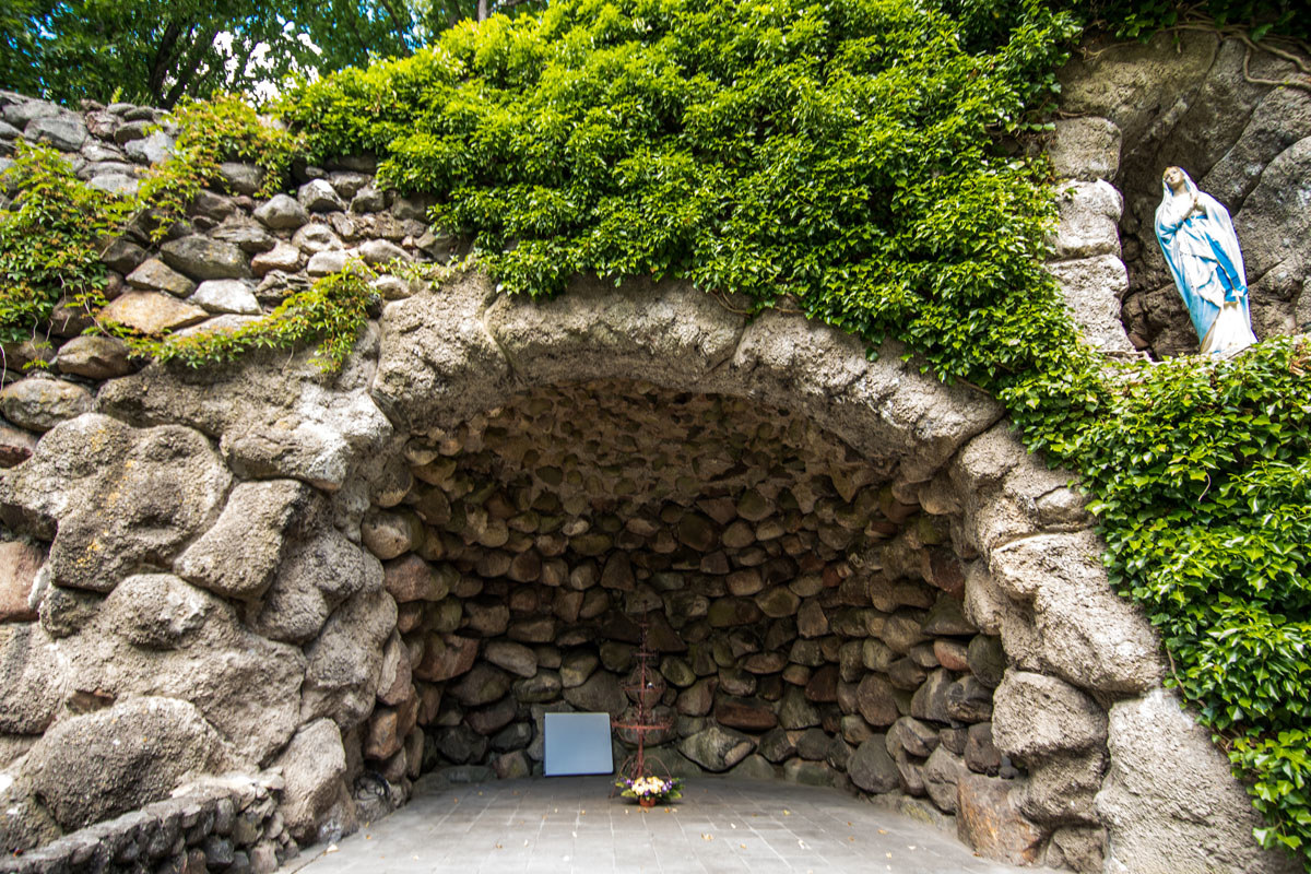 Kretingos Lurdas | pamatykLietuvoje.lt - kelionių po Lietuvą portalas