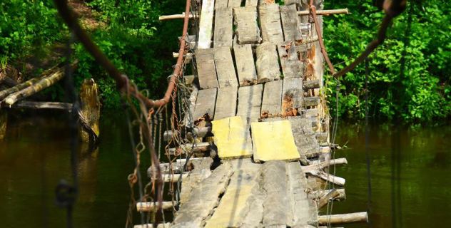 Pailgio kabantis tiltas per Žeimeną | pamatykLietuvoje.lt - kelionių po ...